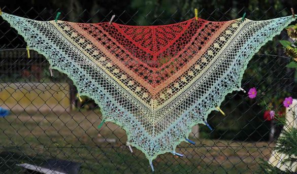 Mahogany Shawl Free Crochet Pattern - Your Crochet